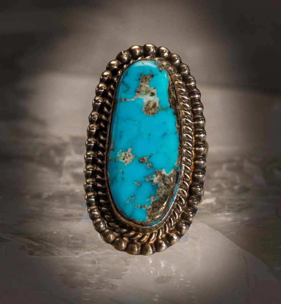 NAVAJO RING - THE NAMBE TRADING POST AND THE MUSEUM OF WESTERN FILM ...
